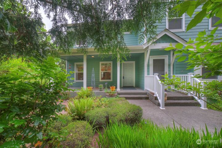 3 bed Kingston home for sale: 10685 NE Kingston Meadows Circle ...