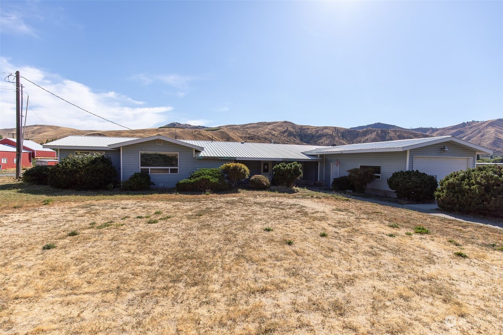 3 bed Monitor home for sale: 2599 Easy Street, Monitor, WA 98801