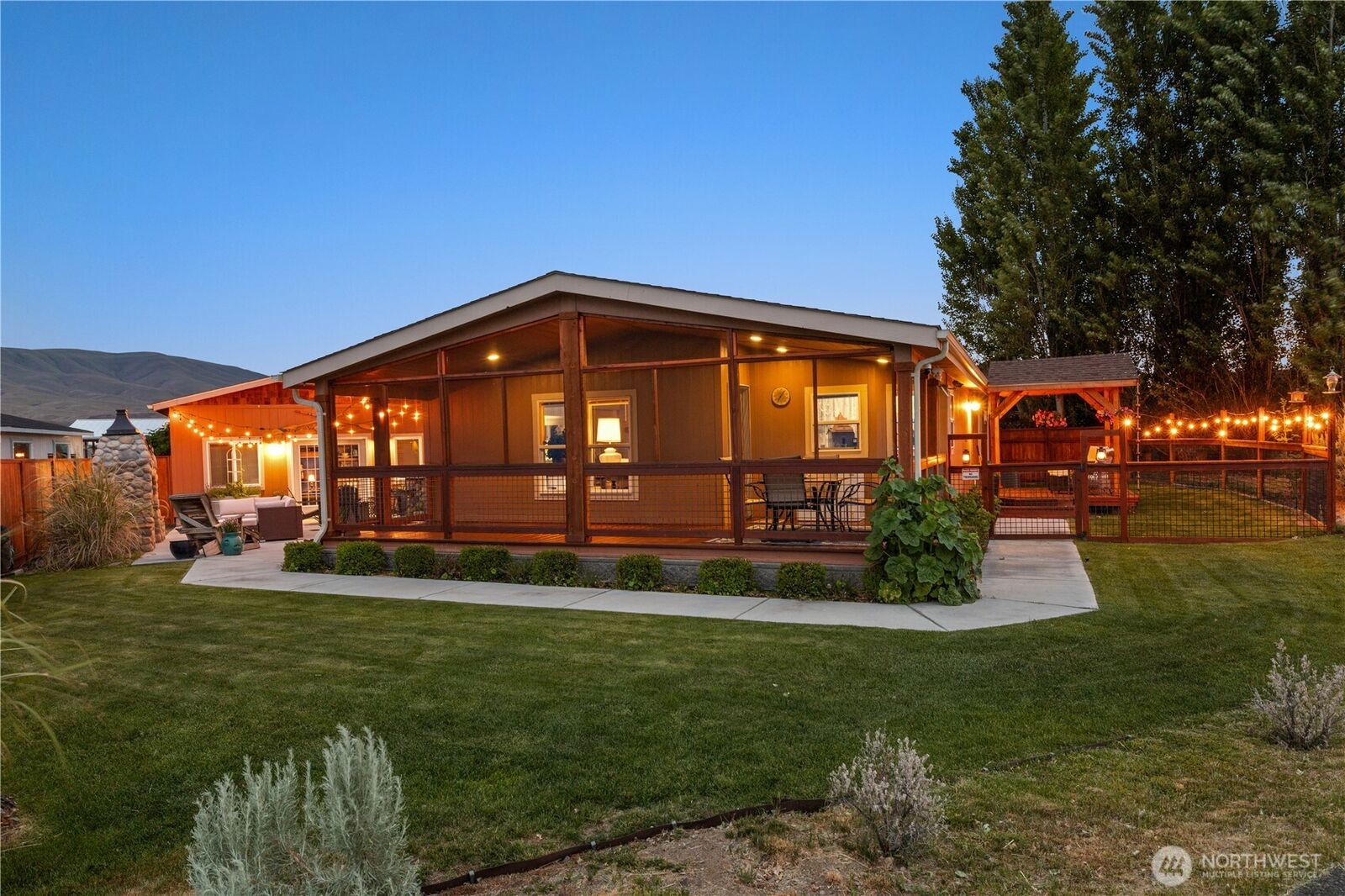 3 bed Mattawa home for sale: 205 Fairway Place SW, Mattawa, WA 99349