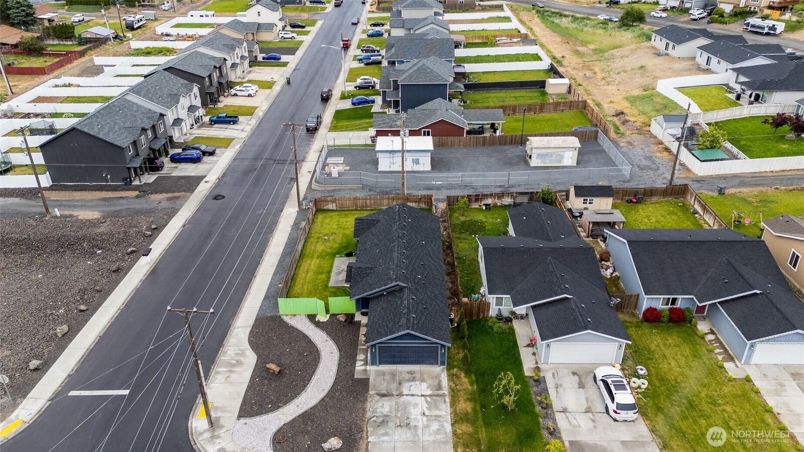 3 bed Warden home for sale: 600 S County Road, Warden, WA 98857