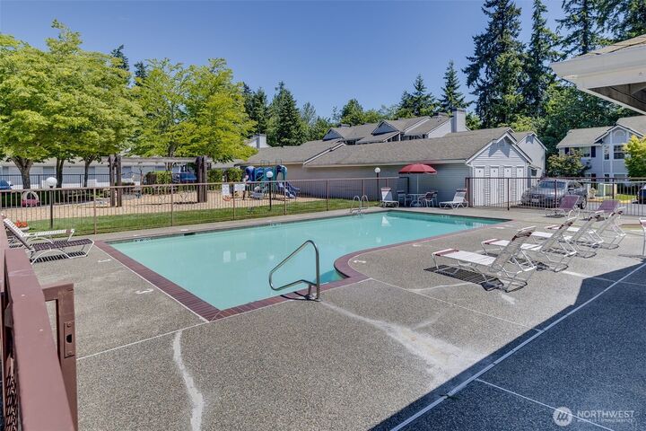 Home for sale in Mountlake Terrace: 23311 Cedar Way P201, Mountlake Terrace, WA 98043