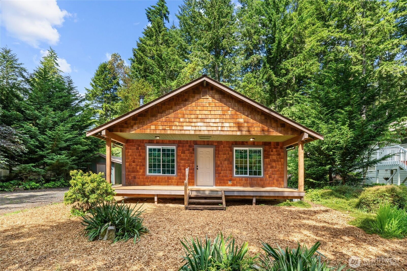 2 bed Anderson Island home for sale: 10204 Lake Florence Way, Anderson ...