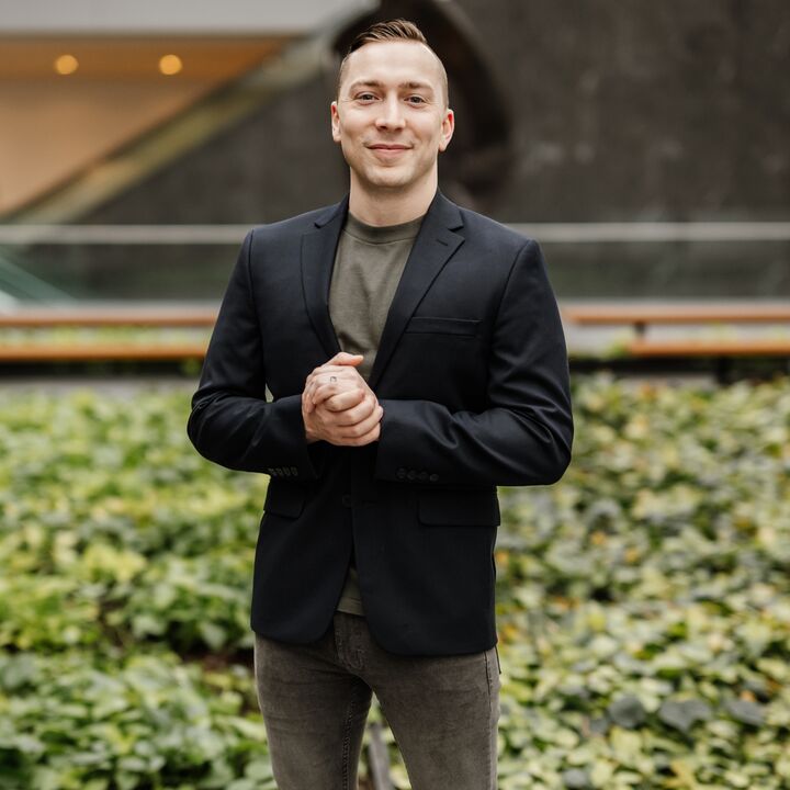 Howard Hanna App Download